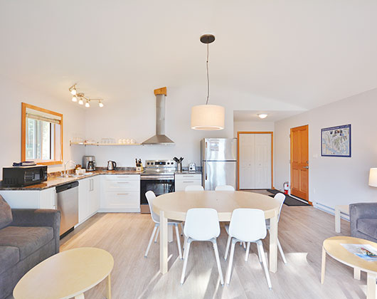 Pender Harbour Resort - Accommodations