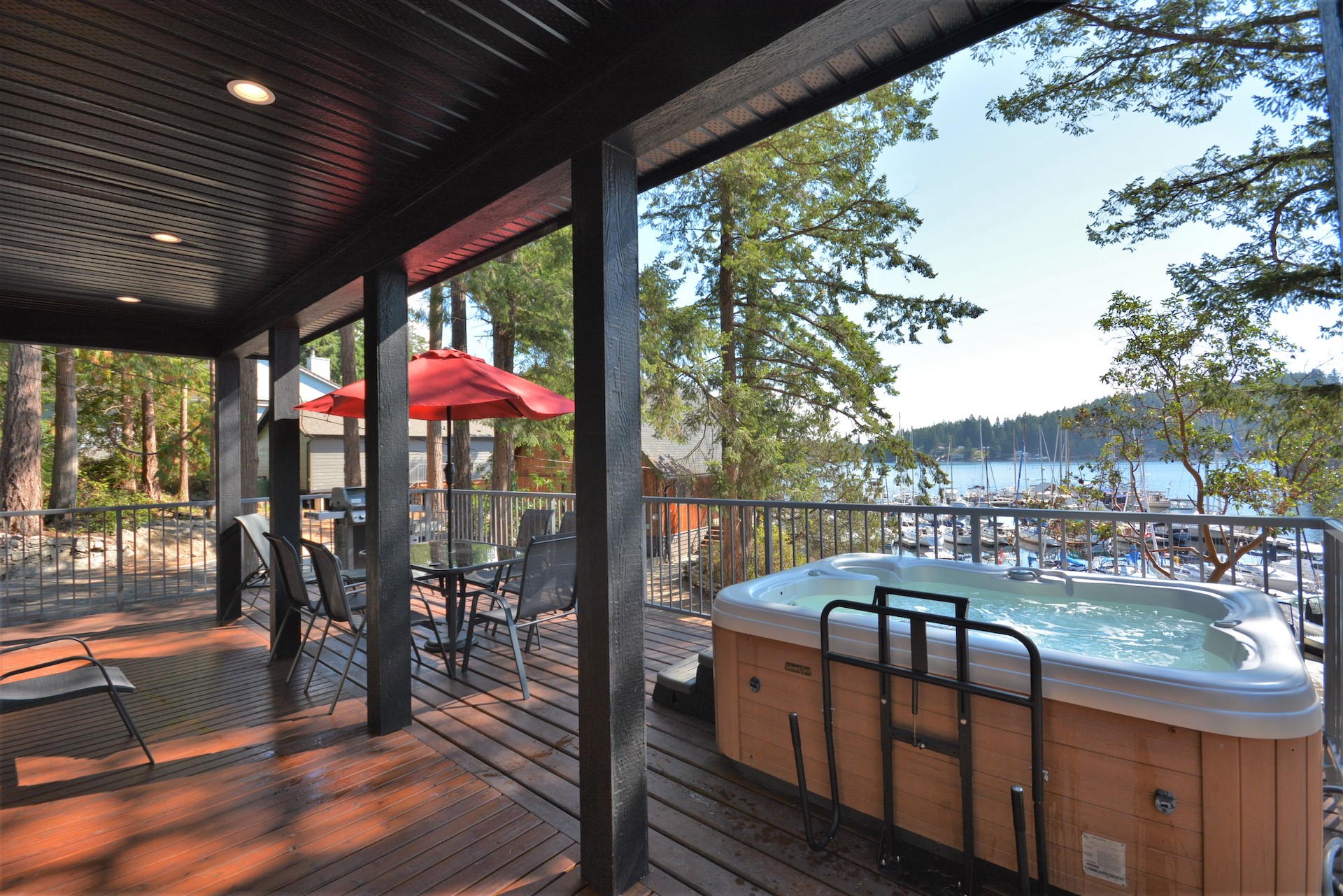 Pender Harbour Resort - Cabin 9