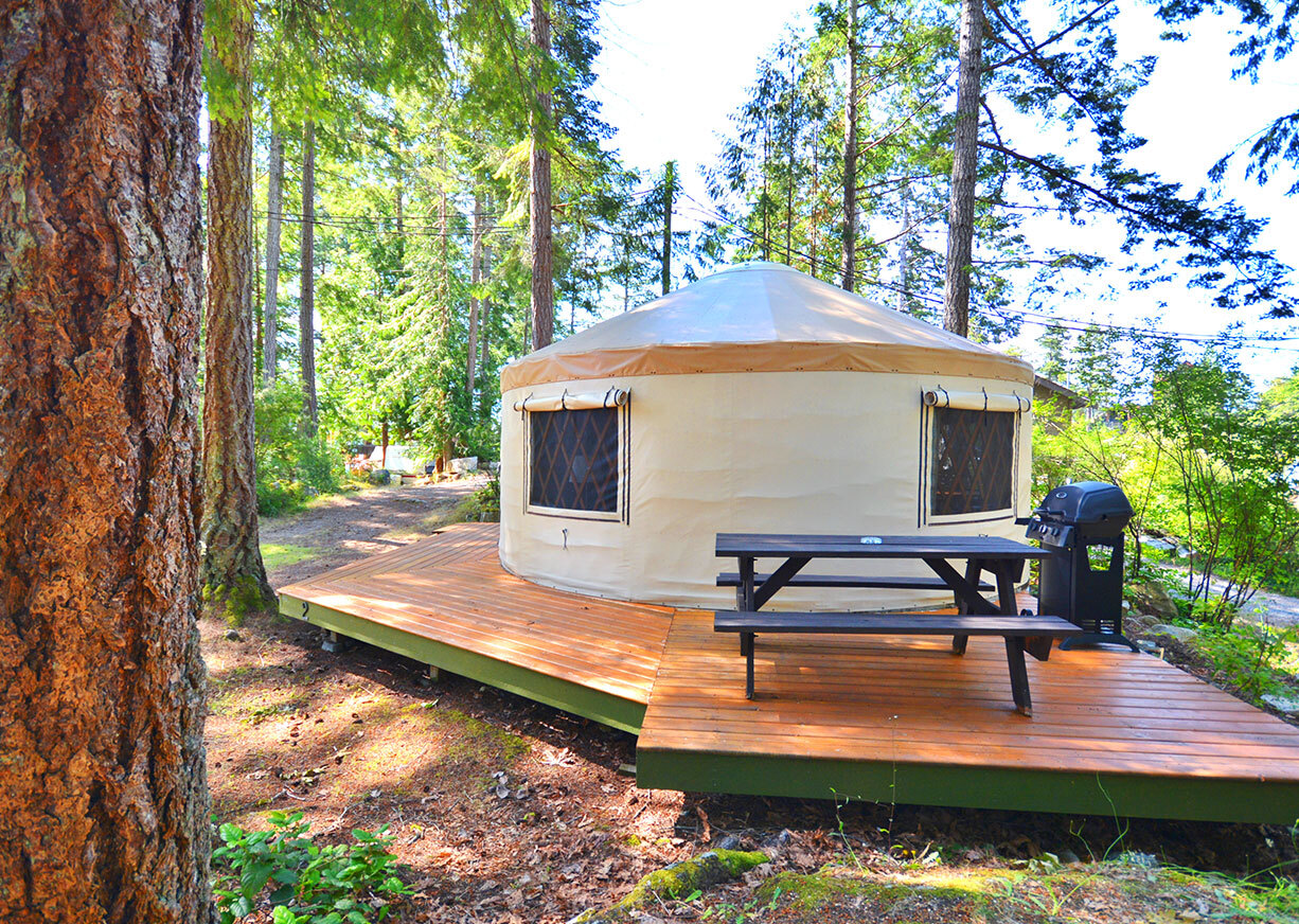 Pender Harbour Resort - A Stone's Throw from the City